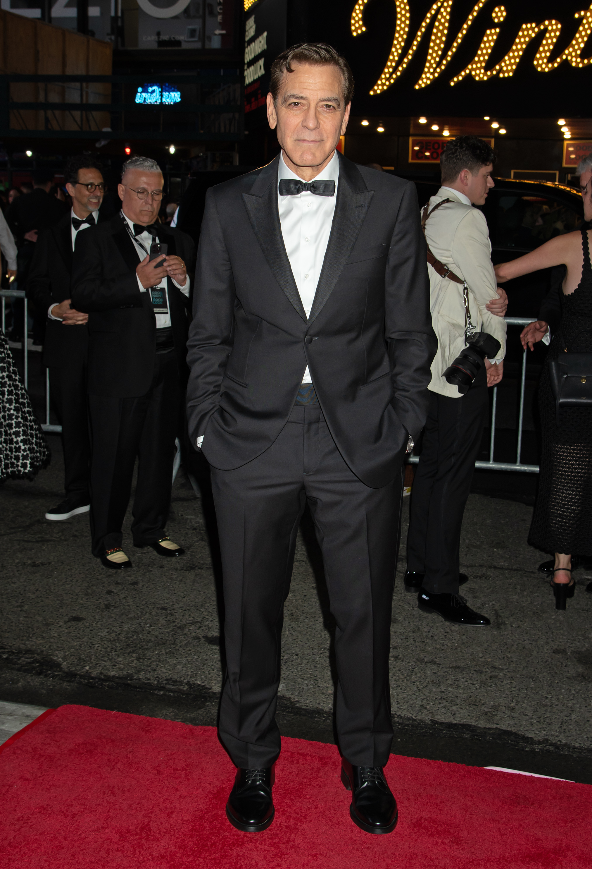 George Clooney shows off major change to his iconic look for ‘Good ...