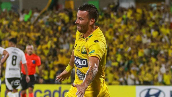 Luciano Pons explicó por qué no dedicó a la U el gol que le convirtió a ...