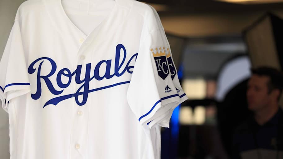 Royals Slugger Predicted To Produce 'Significant Home Run Uptick' In 2025