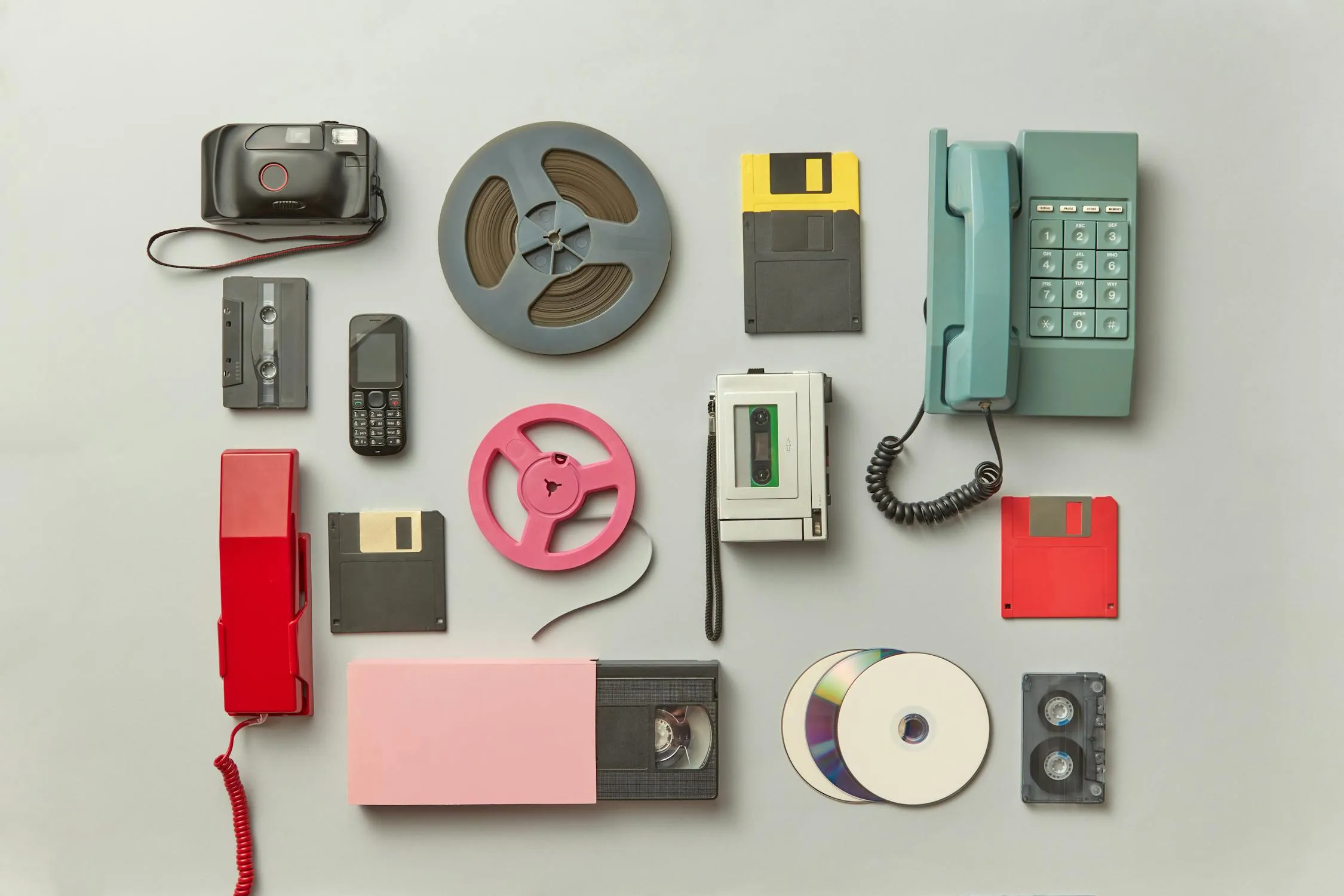15 Clunky Gadgets from the ’80s That Blew Our Minds