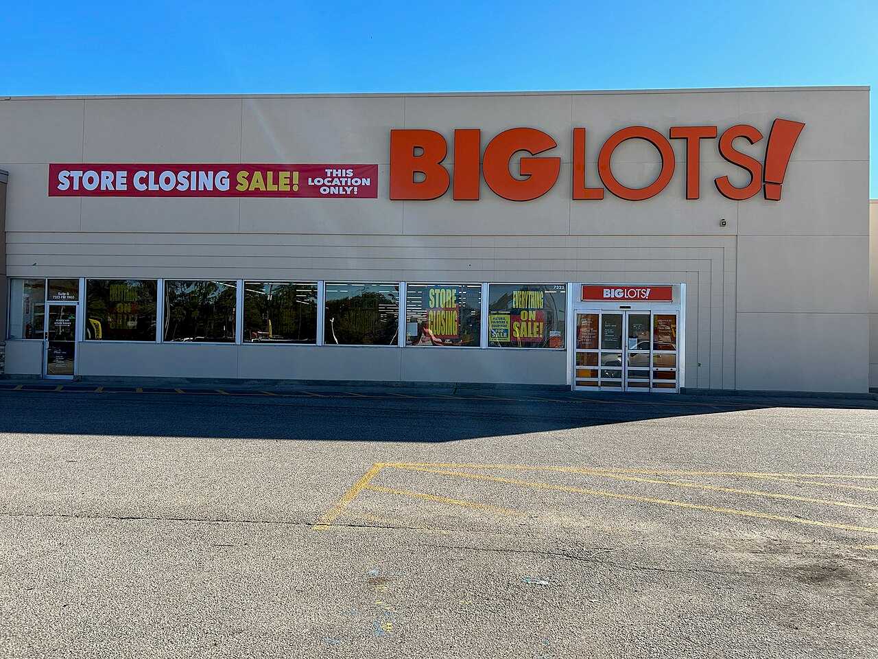 Big Lots Unveils Reopening Plan For Hundreds Of Stores After Bankruptcy ...