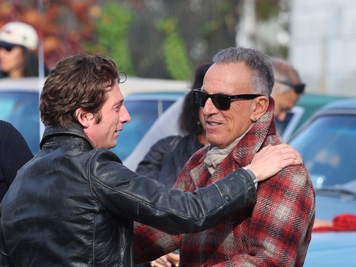"Deliver Me From Nowhere": First Look at Bruce Springsteen Biopic