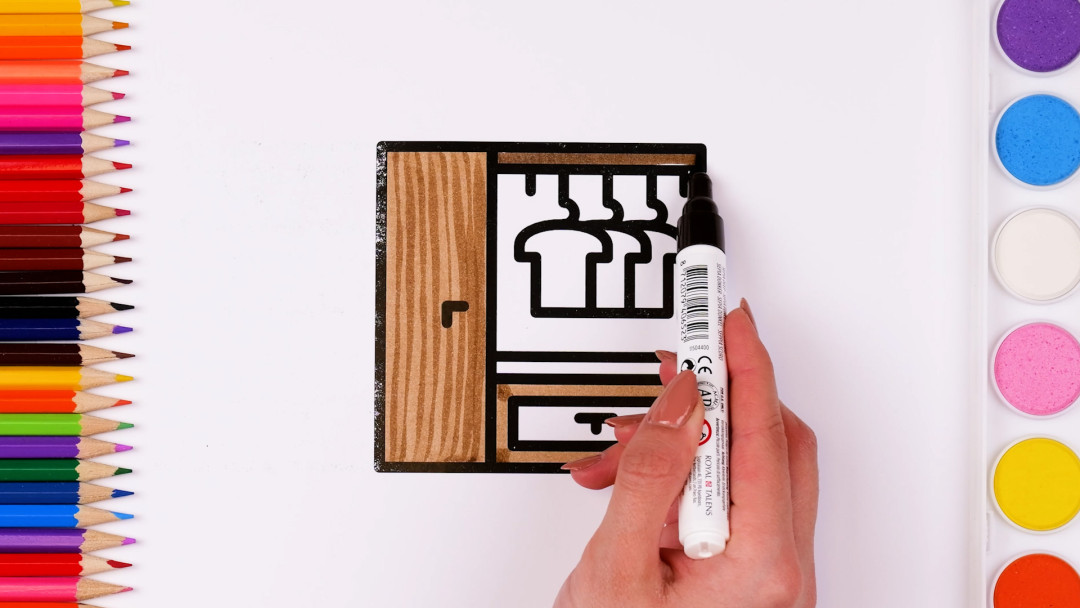 Clothes Closet Drawing | Learning Color Names Together