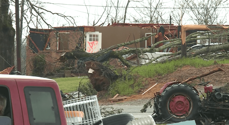 Selmer, TN community coming together after devastating tornado