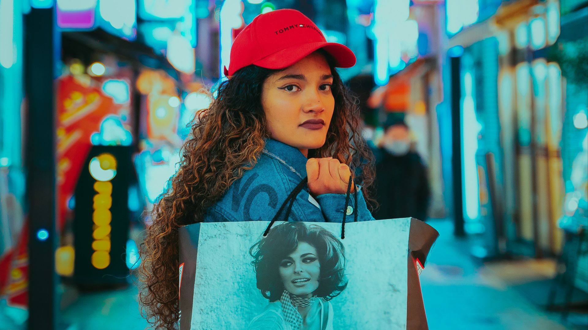 20 Bad Spending Habits That Are Keeping You Broke