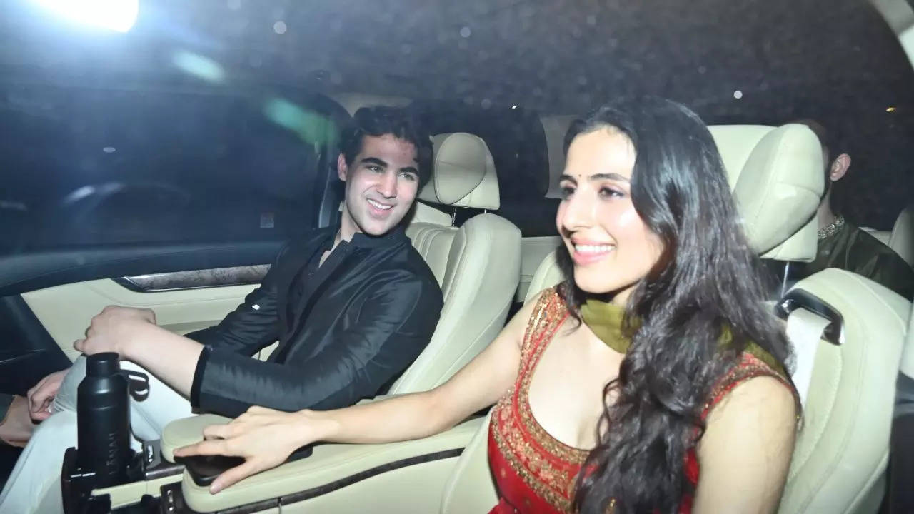 Akshay Kumar and Twinkle Khanna’s son Aarav Bhatia makes rare public ...