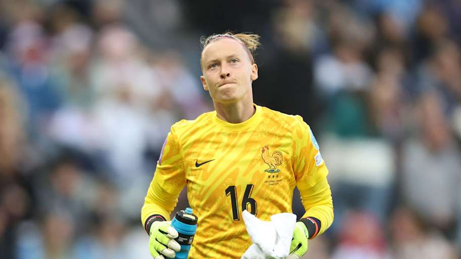 Suisse - France (F) (0-2) : Les notes des Bleues qui enchaînent en ...