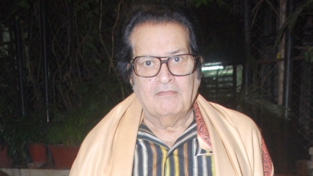 Manoj Kumar Passes Away: Legendary actor’s cousin Manish Goswami opens ...