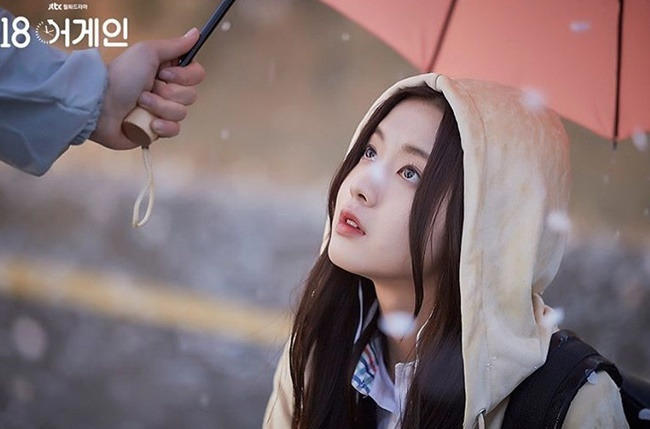 169cm, 39kg! ‘여자 차은우’로 불리며 얼굴, 외형 모두 완벽한 여배우