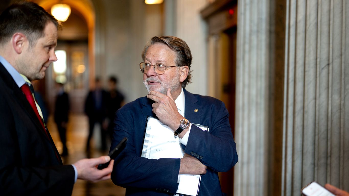 Michigan Democrats pull punches on Trump's tariffs