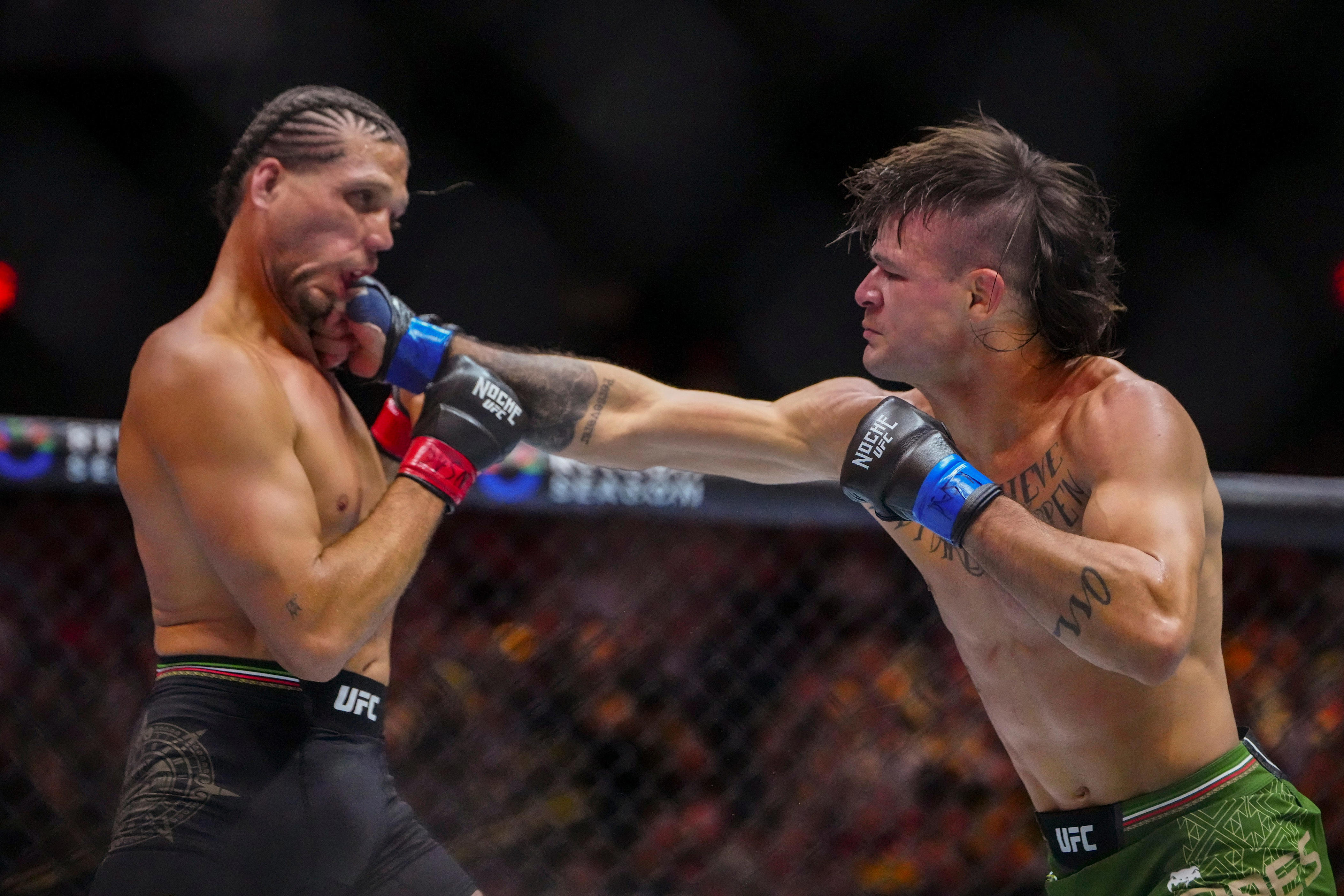 Alexander Volkanovski vs. Diego Lopes prediction, pick: Does legend ...