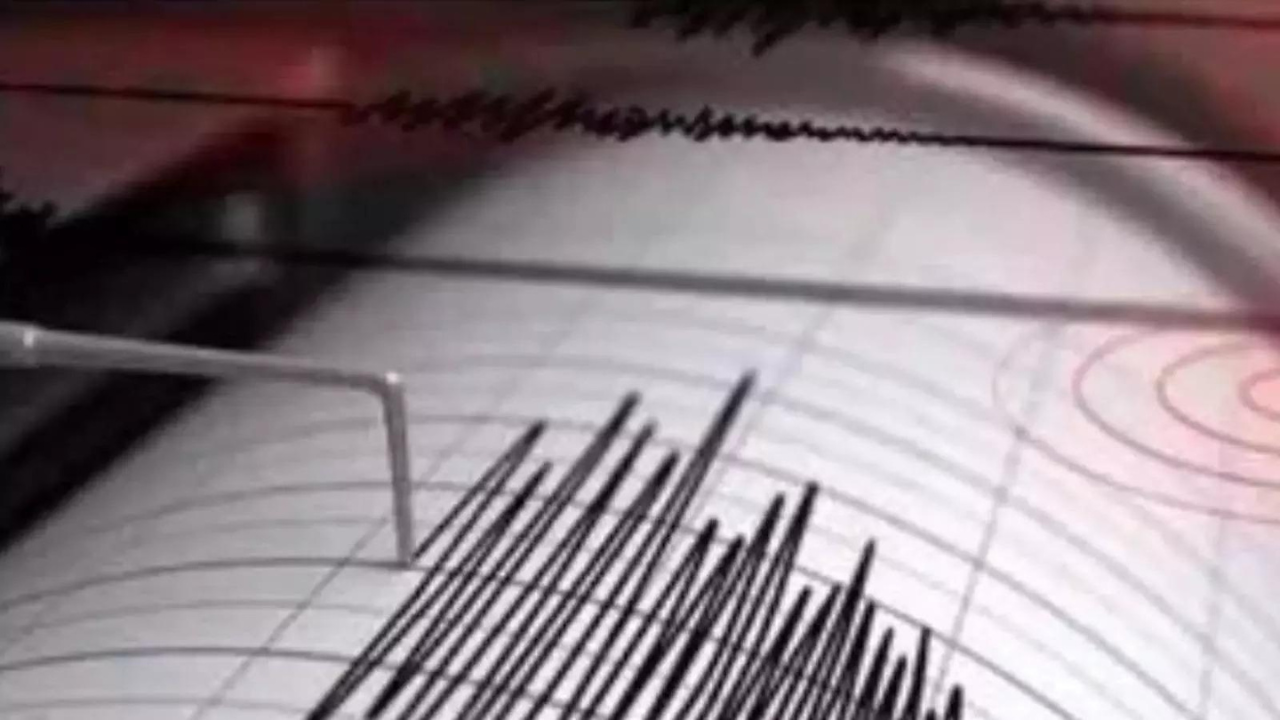 Tsunami warning issued after 6.9-magnitude earthquake strikes Papua New ...