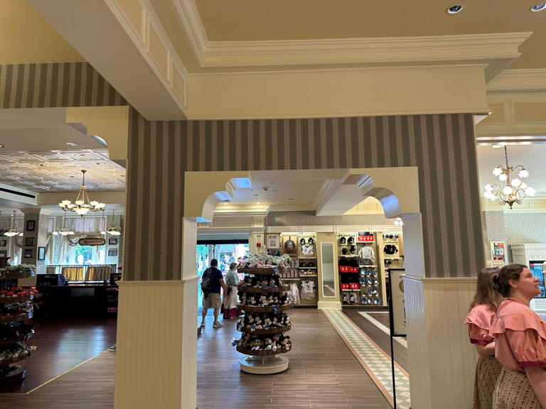 Crews Adding More Structural Details in Emporium as Refurbishment Work ...