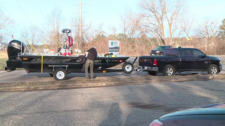 Search continues for missing 20-year-old boater identified in Wisconsin ...