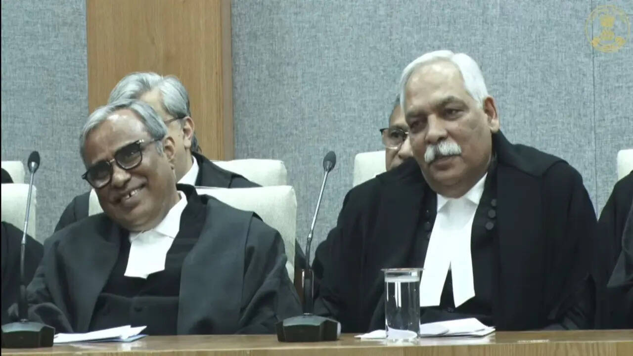 Justice DK Sharma Bids Adieu to Delhi High Court, Says Respect Dissent ...