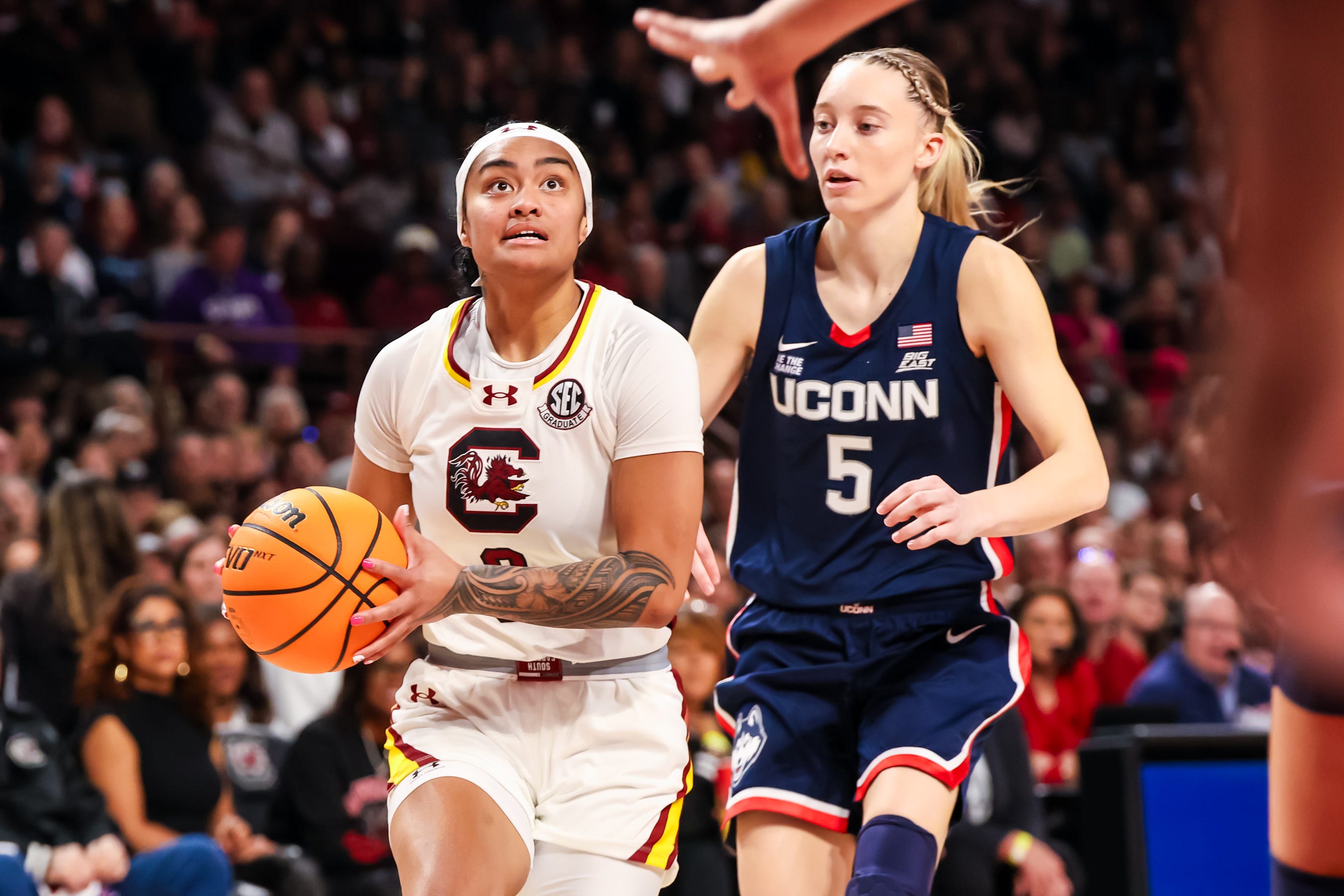 Women's 2025 March Madness predictions: Picking the Final Four and NCAA ...
