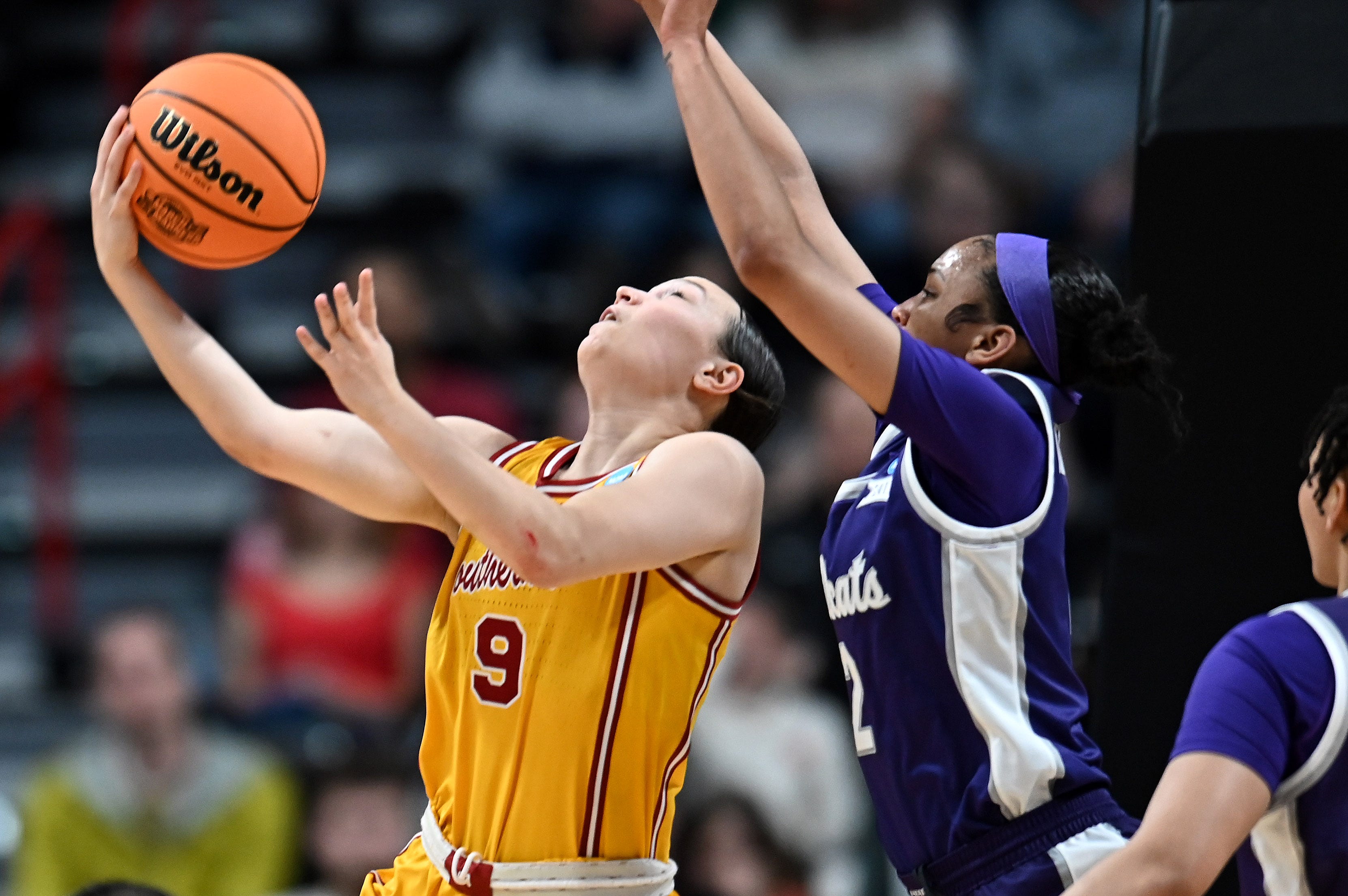 USC women's basketball analyst offers real talk about the transfer portal