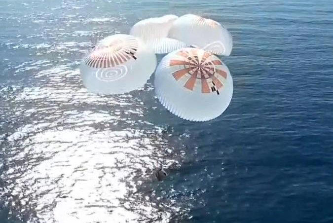 SpaceX Fram2 mission ends with splashdown in Pacific Ocean