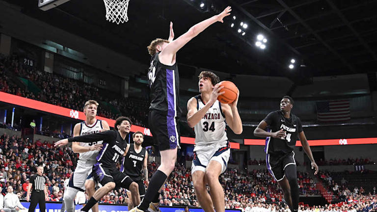 EXCLUSIVE: What Transfer Portal Forward Austin Rapp Said About Iowa ...