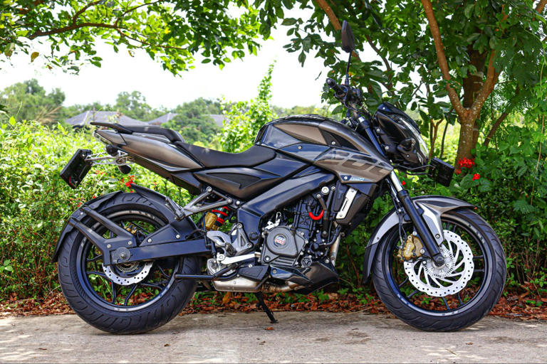 Pulsar Hits 2 Crore Bikes Milestone – Here's Why It's a Big Deal and ...