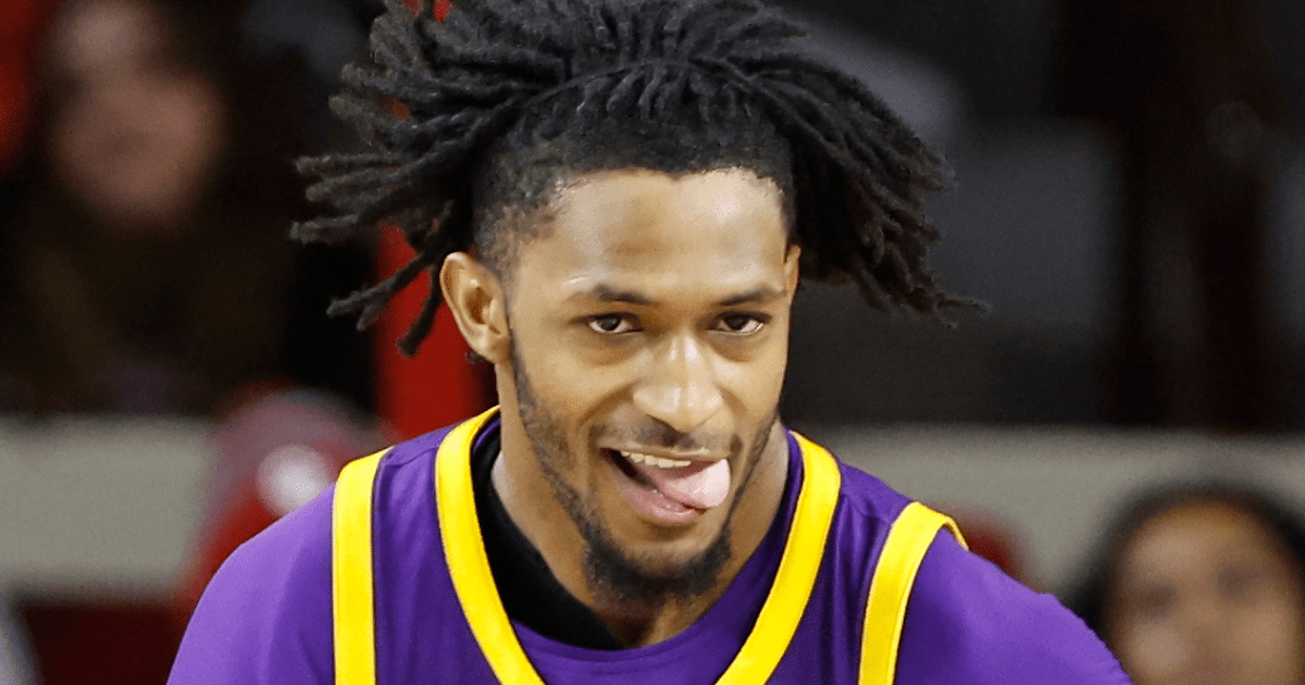 LSU’s Daimion Collins plans to enter the NCAA Transfer Portal