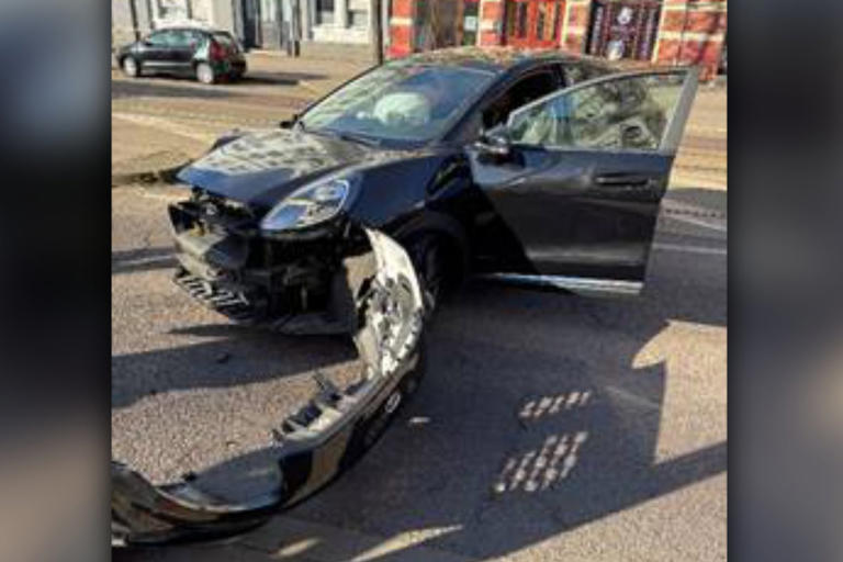 Predators sign depth goaltender to two-way extension