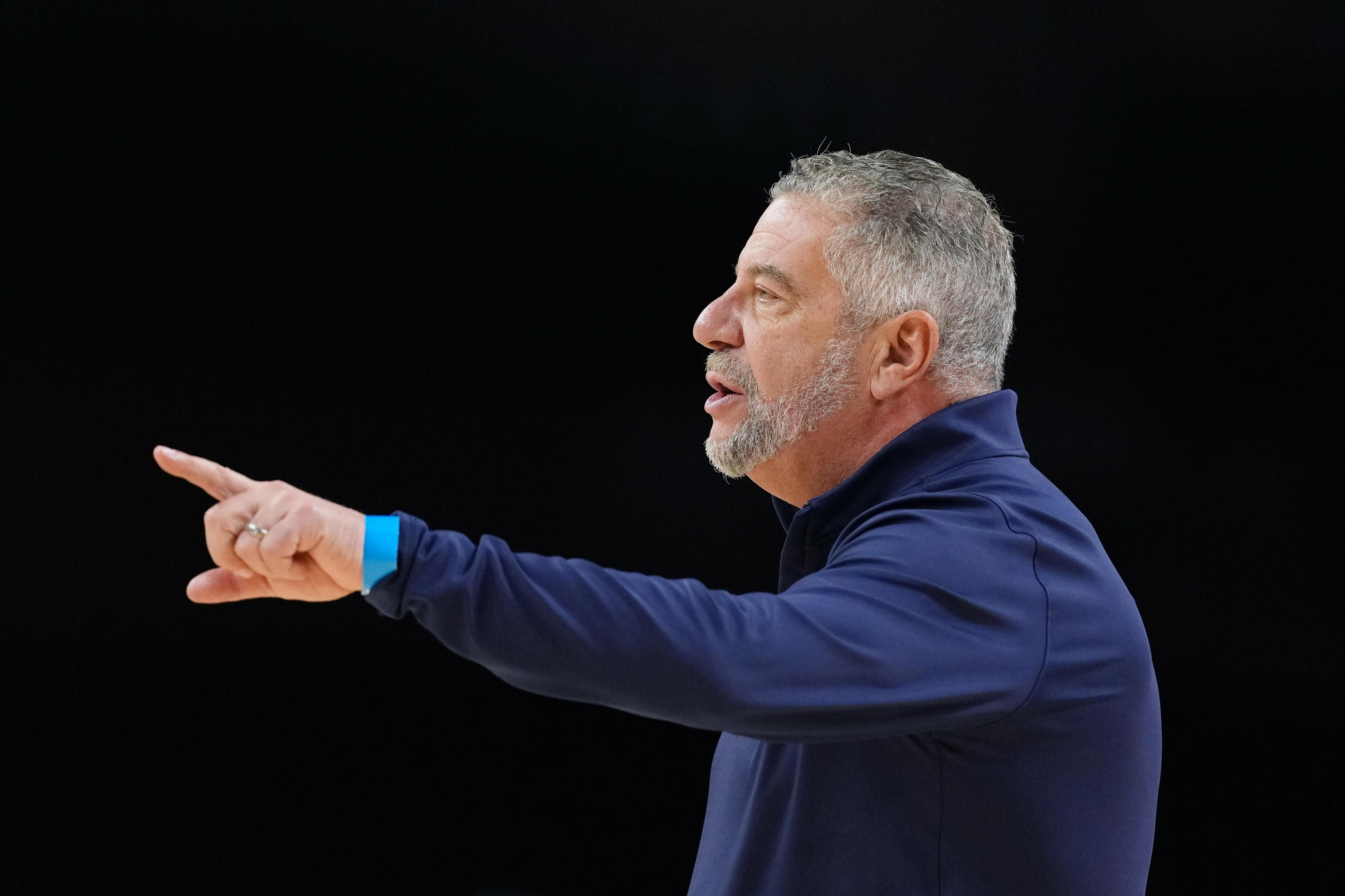 Former Auburn basketball coach Bruce Pearl eligible for Naismith HOF