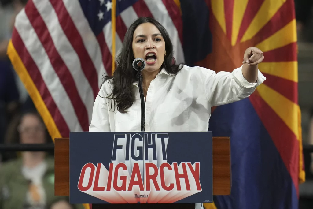 AOC takes early lead over Schumer in New York Senate Democratic primary ...