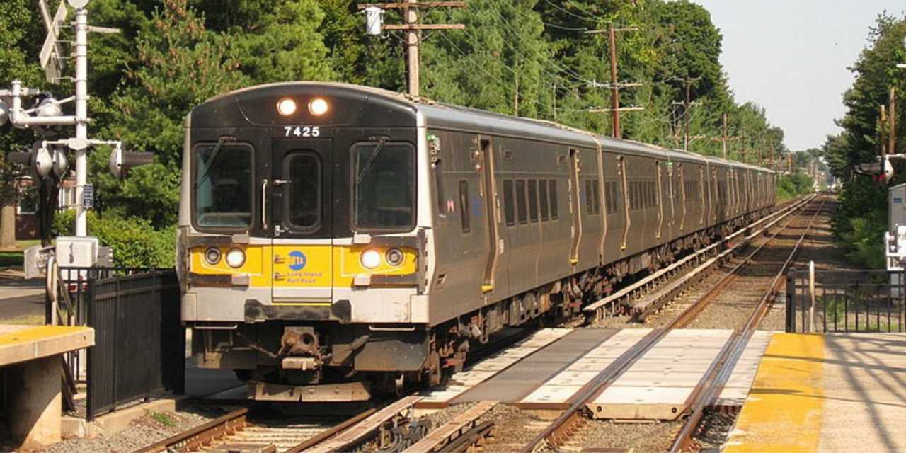 LIRR train strikes vehicle near Pinelawn, 3 hurt