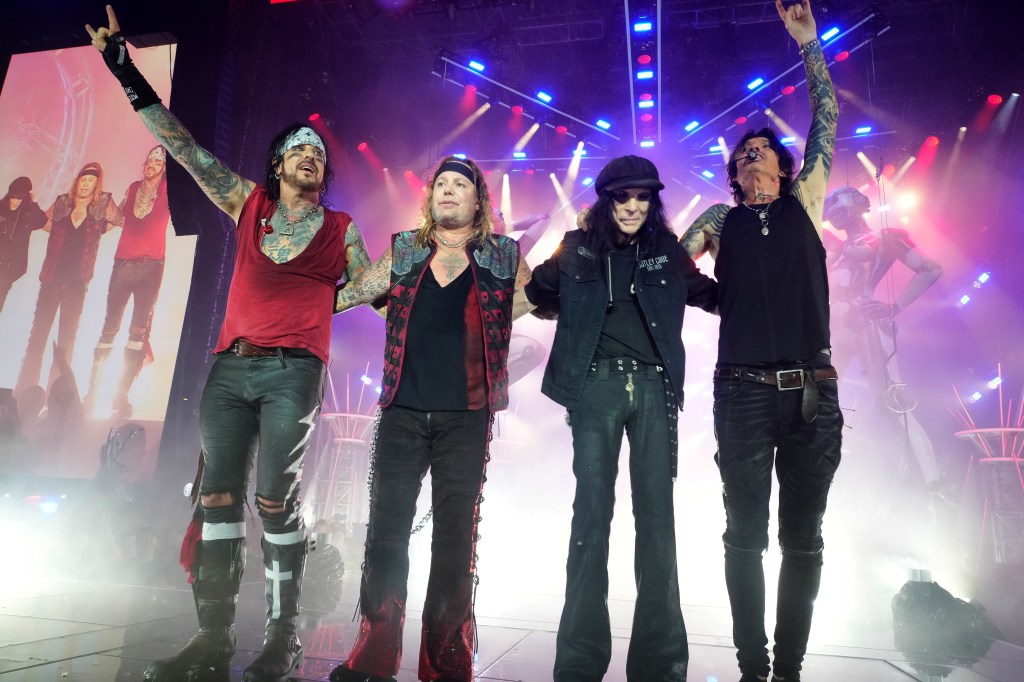 Mötley Crüe forced to cancel festival date over frontman Vince Neil’s ...