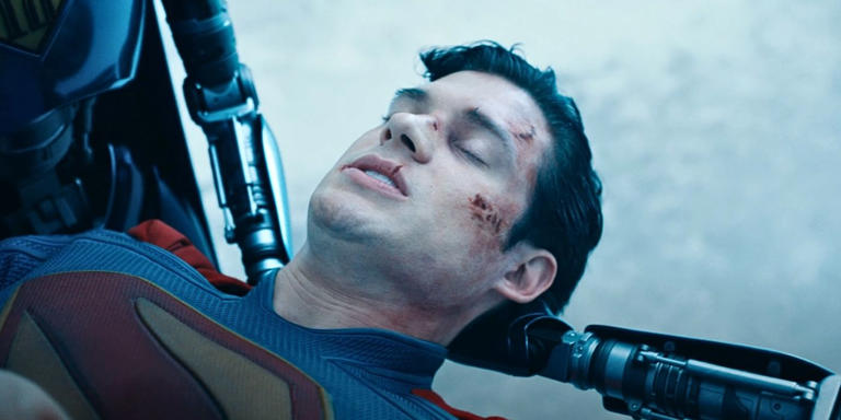 Superman Fans Call Out "Weak" DC Hero in James Gunn's DCU