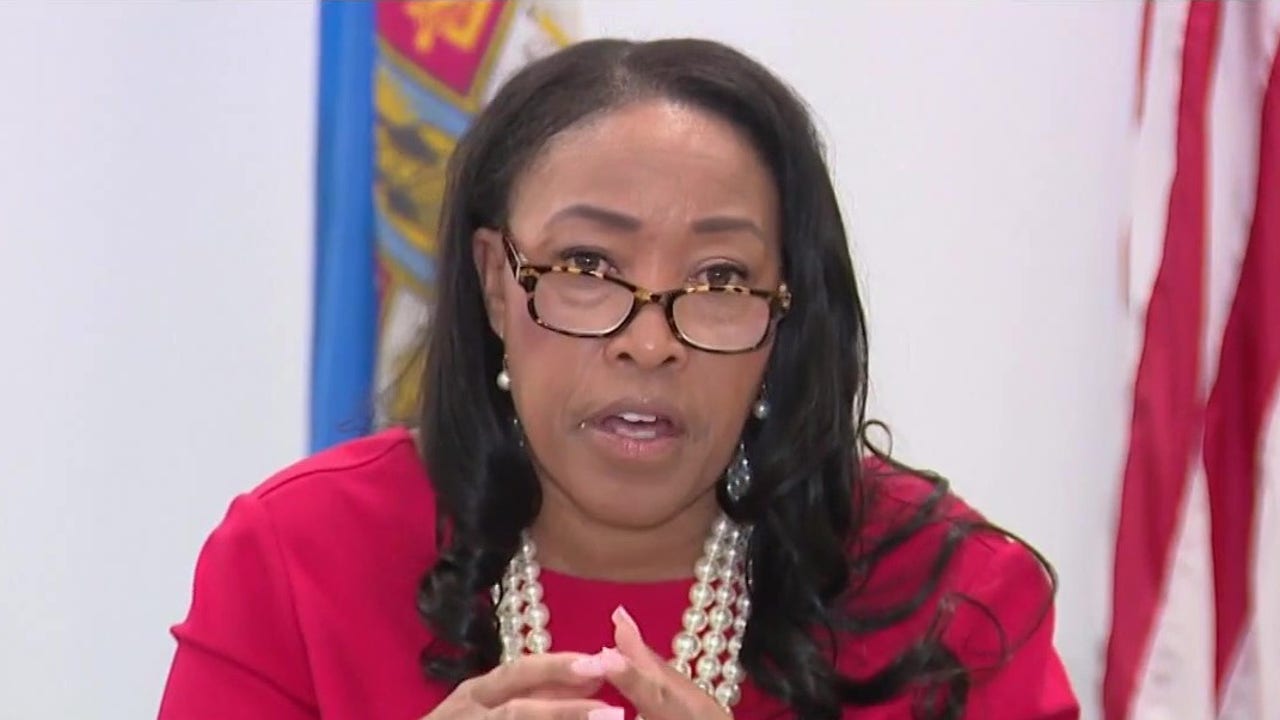 LA homeless services CEO resigns days after County votes to effectively ...