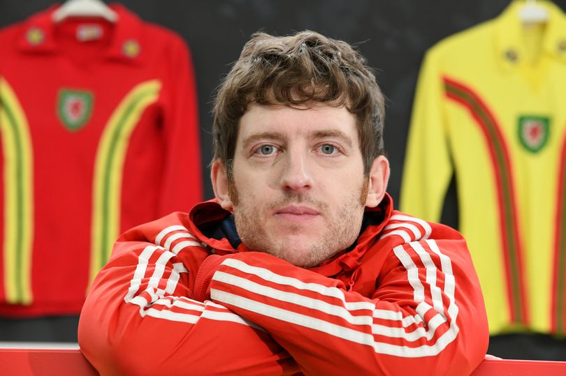 Being Elis James, the Welshman who can't quite believe his luck