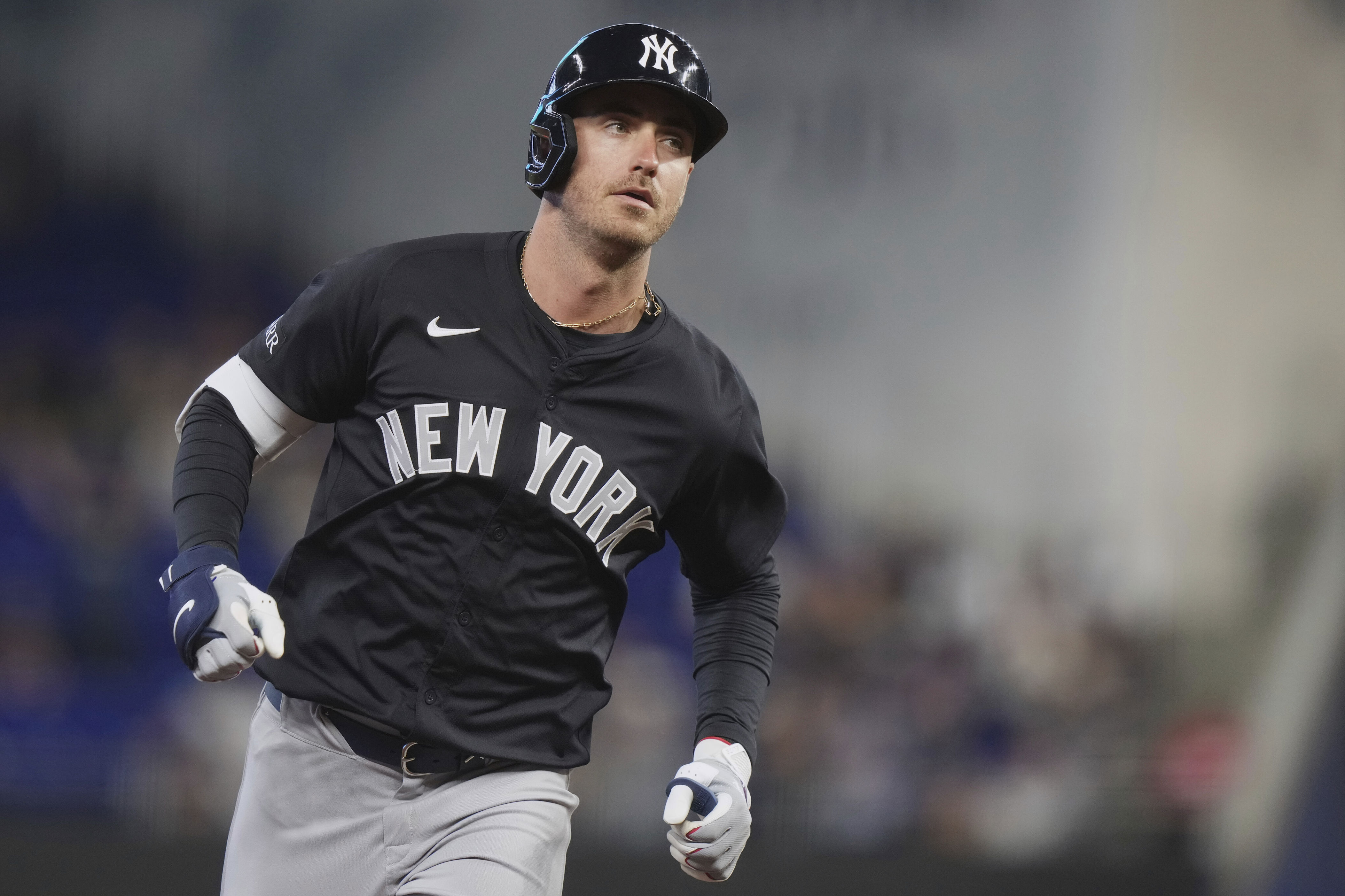 Cody Bellinger misses Yankees’ win with back issue in latest injury concern
