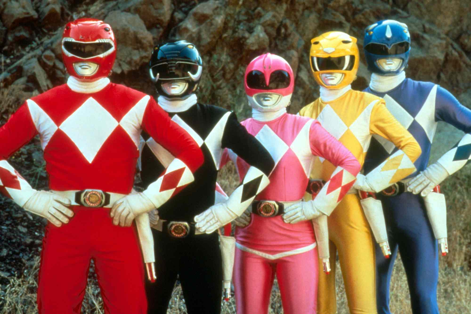 “Power Rangers” Actress Recalls Actor Had Heatstroke During Pilot. What ...