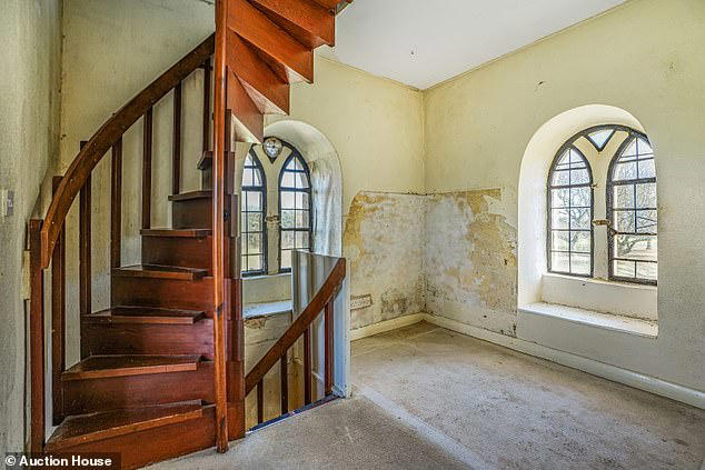 Historic Grade II-listed TOWER in Northampton up for auction for £225k