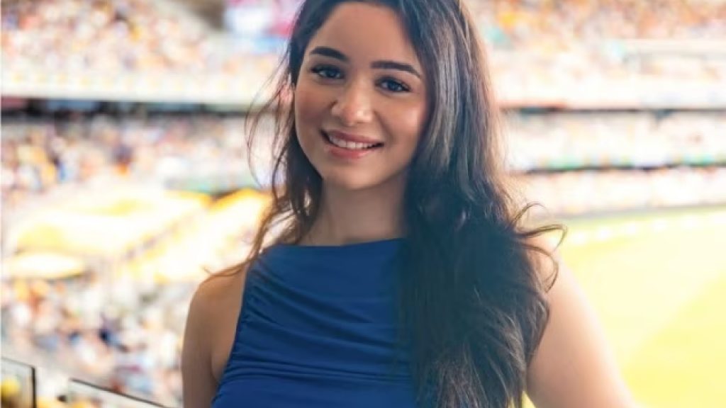 Sara Tendulkar vs Sana Ganguly net worth: Who is RICHER between Sachin ...