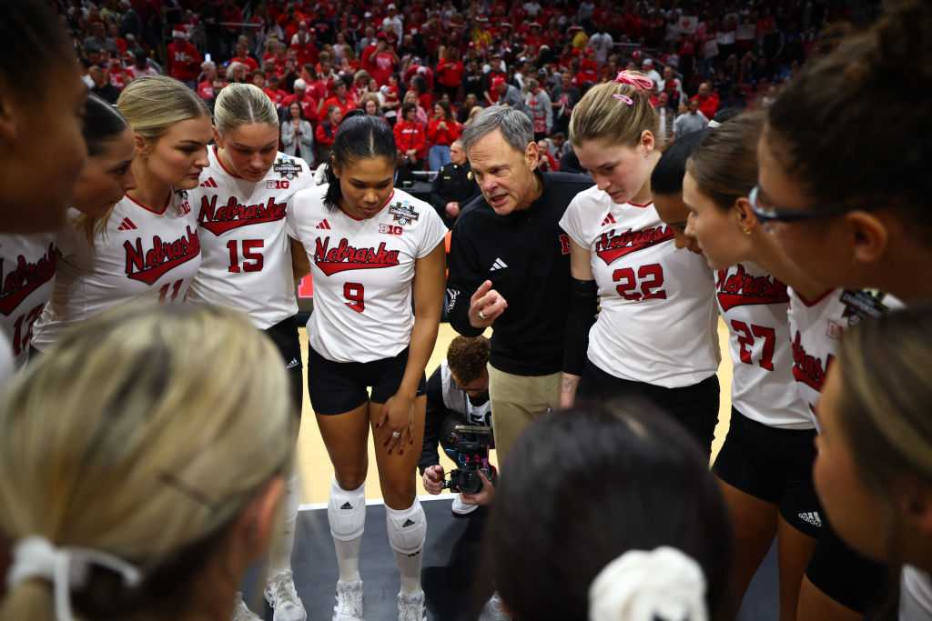 Legendary Husker volleyball coach John Cook may be getting arena named ...