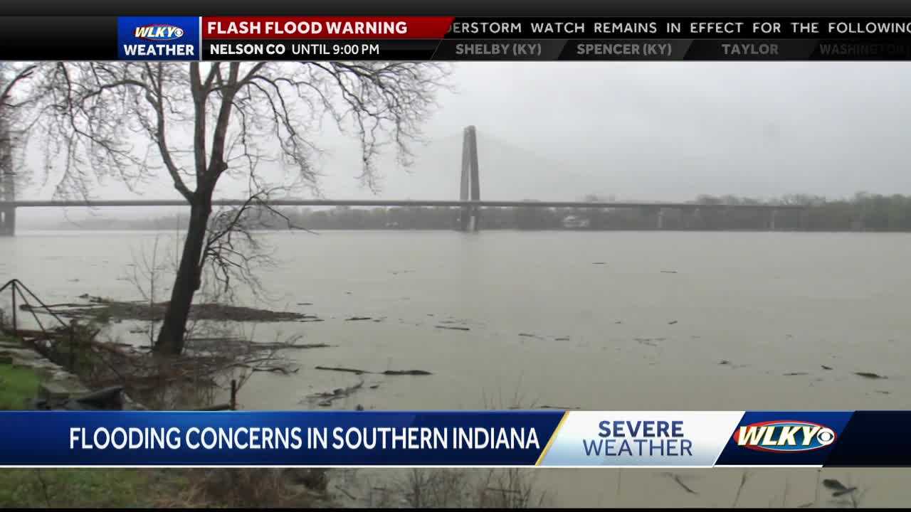 Flood preparations underway as waters rise in southern Indiana