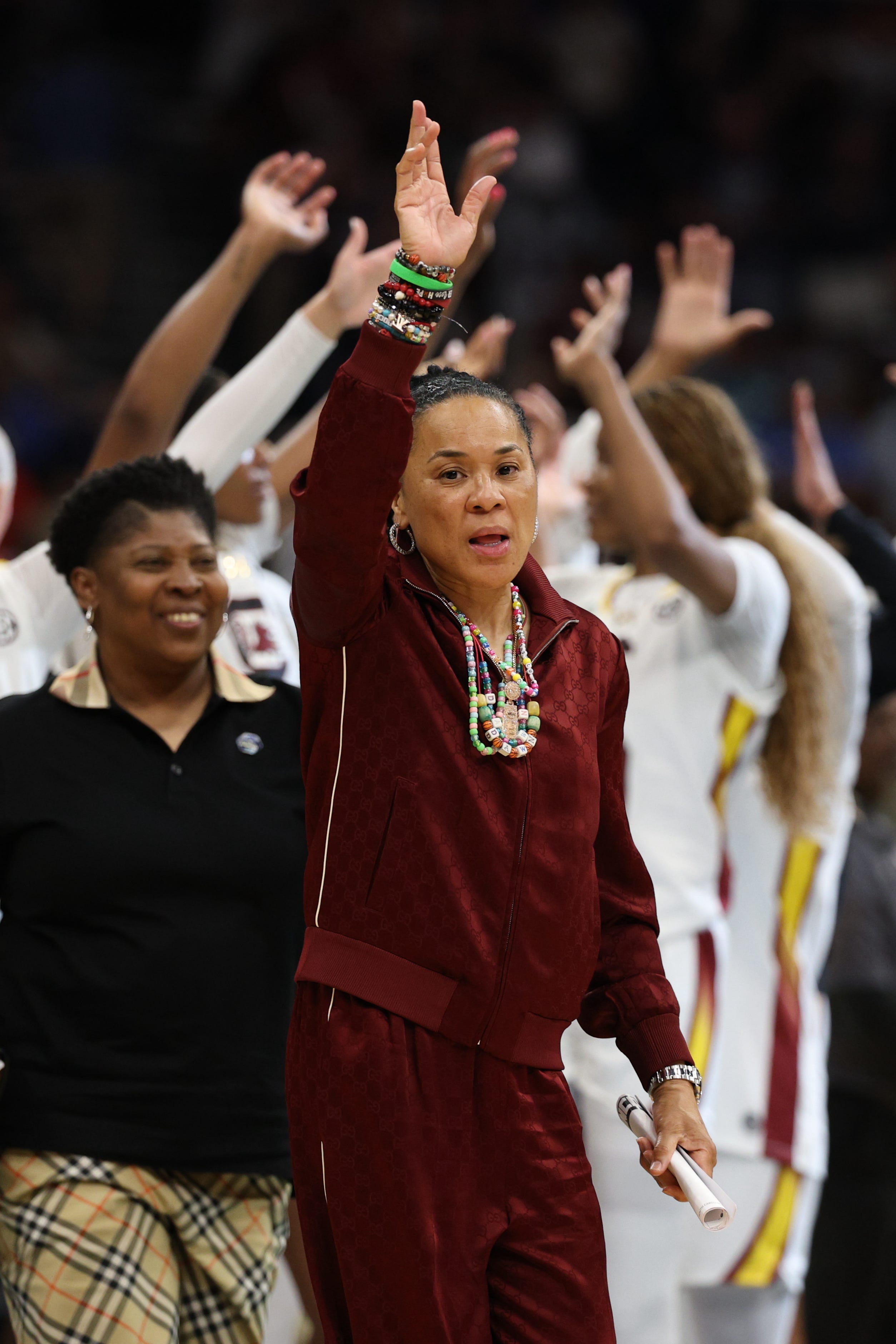 Dawn Staley is undefeated in NCAA championship games. Will it help vs ...
