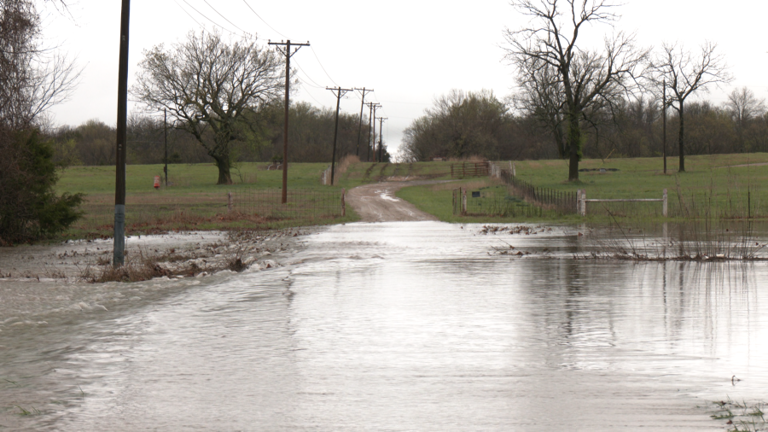 Heavy rain causes flooding issues in southwest Missouri