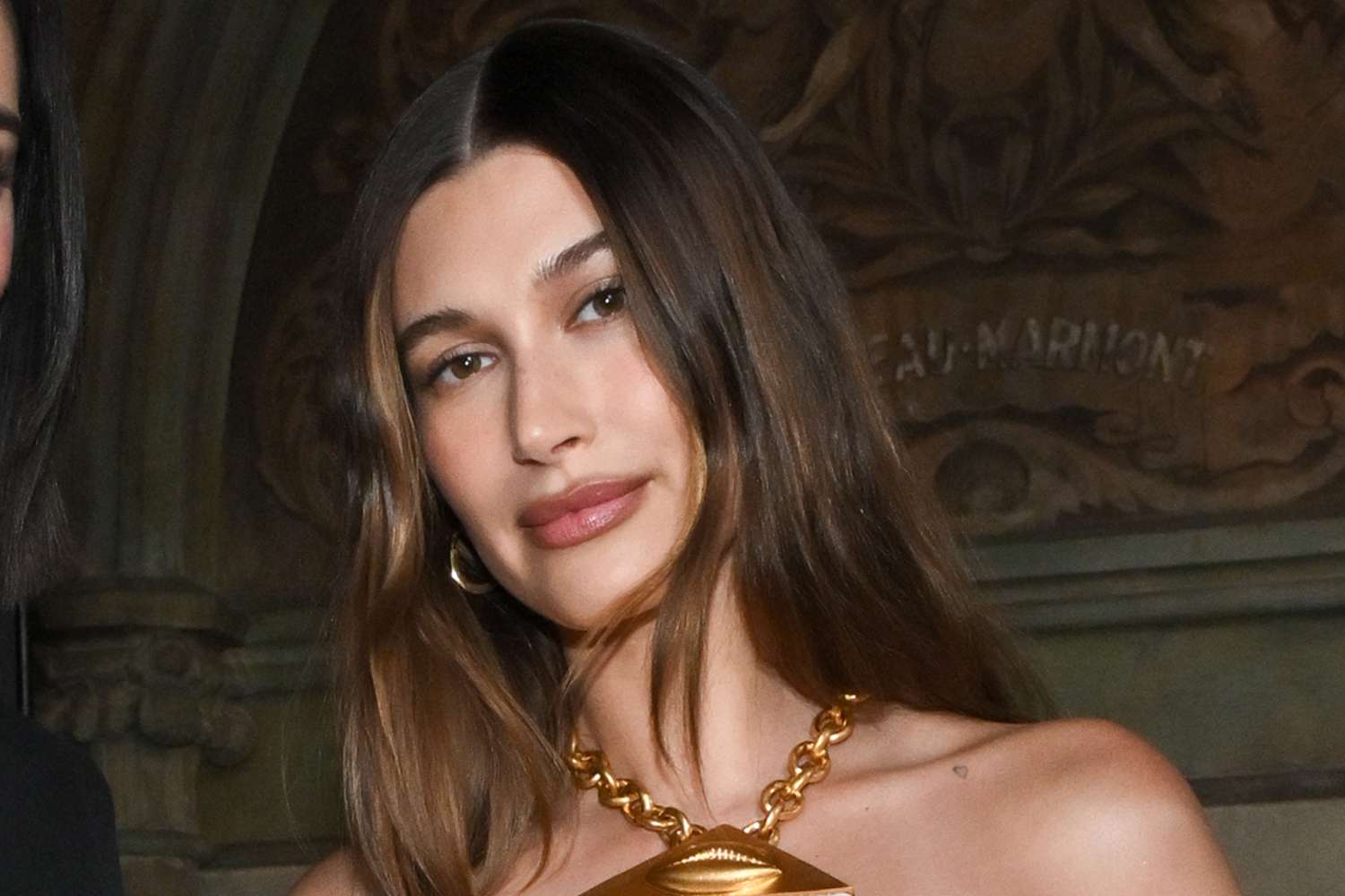 Hailey Bieber Advises New Mom Who Wants a Similar Haircut to 'Not Make ...