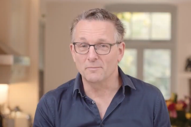 Dr Michael Mosley diet's 'scrumptious' 319-calorie chicken dish that ...
