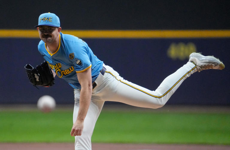 Ailing and flailing: Cincinnati Reds stalk records in another loss to ...