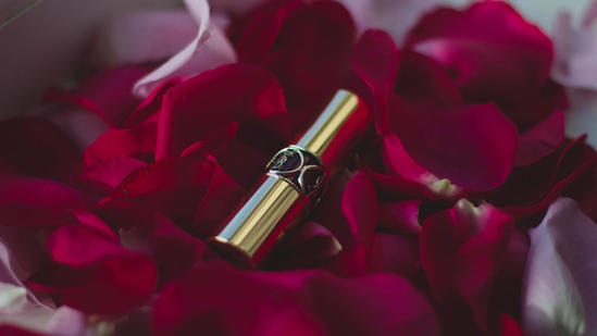 Rose pink lipsticks: One swipe for those rosy lips in minutes; Our top ...