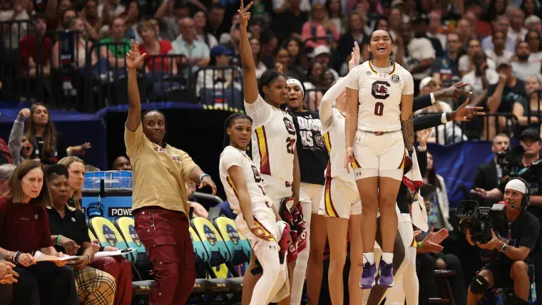 South Carolina vs. Texas final score, results: Gamecocks used balanced attack to advance to ...