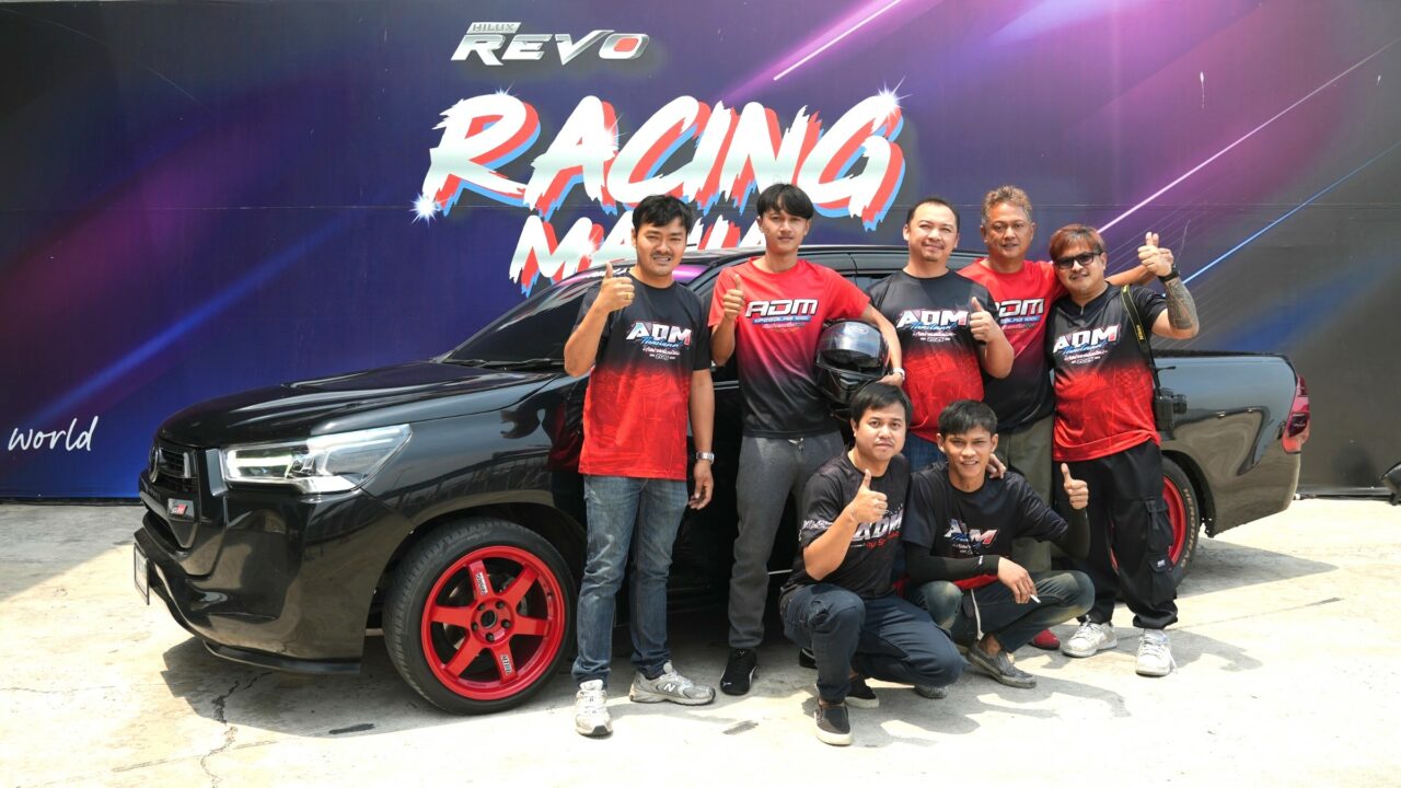 กระหึ่ม! Hilux REVO Racing Mania