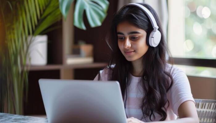 What Is Brain Flossing? Discover Viral 8D Audio Trend That Promises To ...