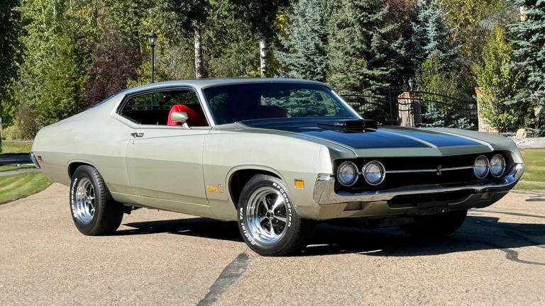 10 Muscle Cars That Were Secret Sleepers
