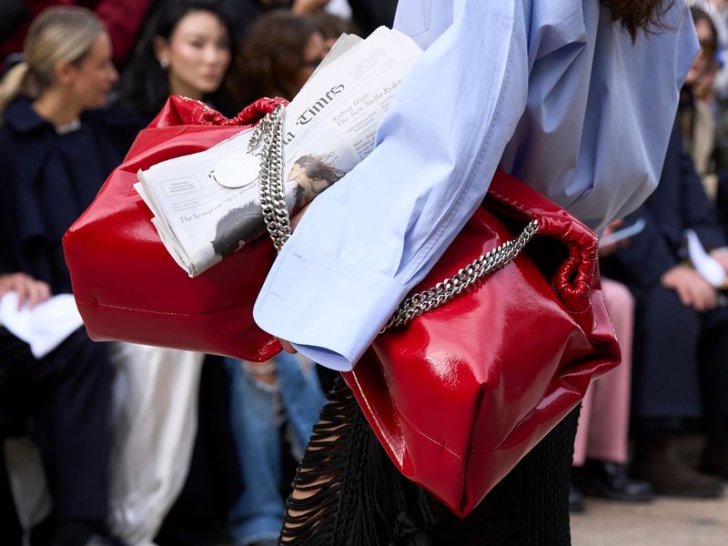 Taschentrend im Frühjahr: Die neuen Slouchy Bags dienen diese Saison als modische Knautschzone